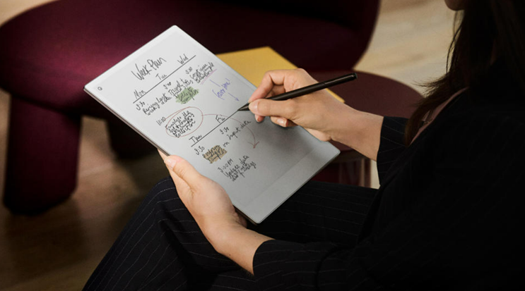 2024 in Review: Newest E Ink Consumer Products